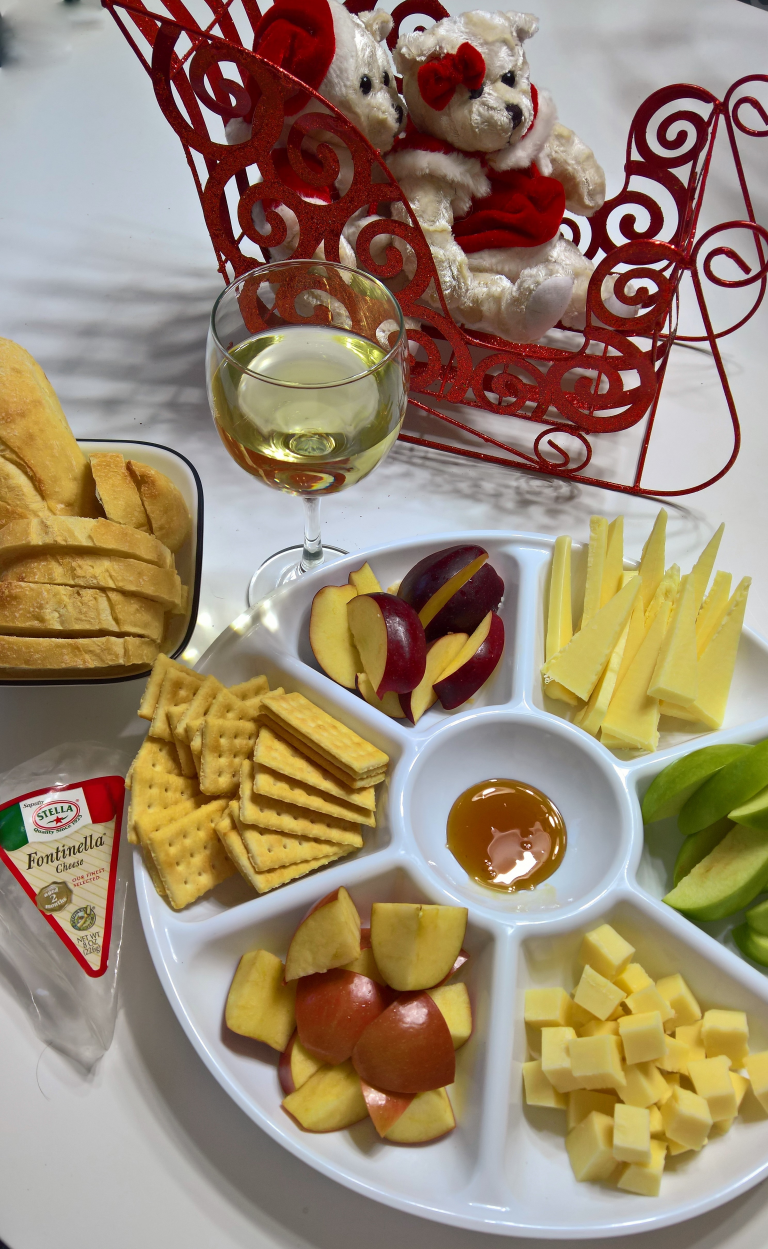 Host the Perfect Holiday Party with Stella! - Keep it Simple, DIY